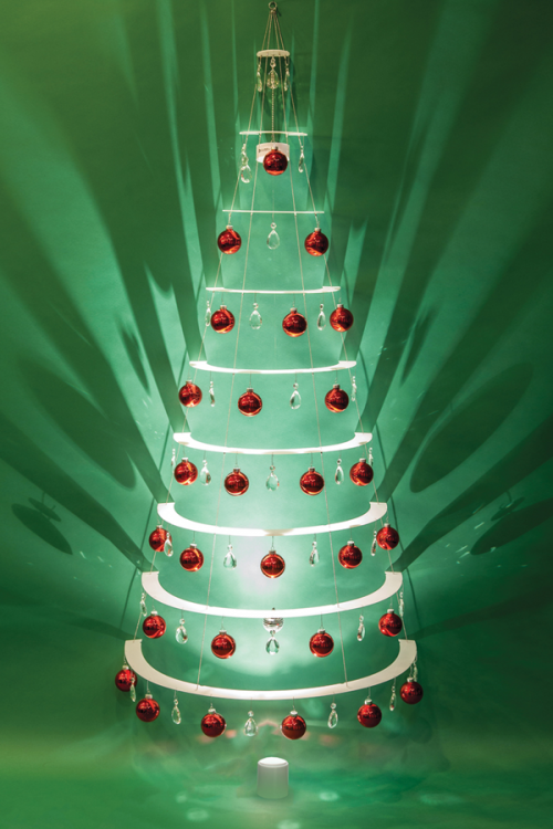 Shop Christmas Trees Online | Buy Stylish & Modern Christmas Tree