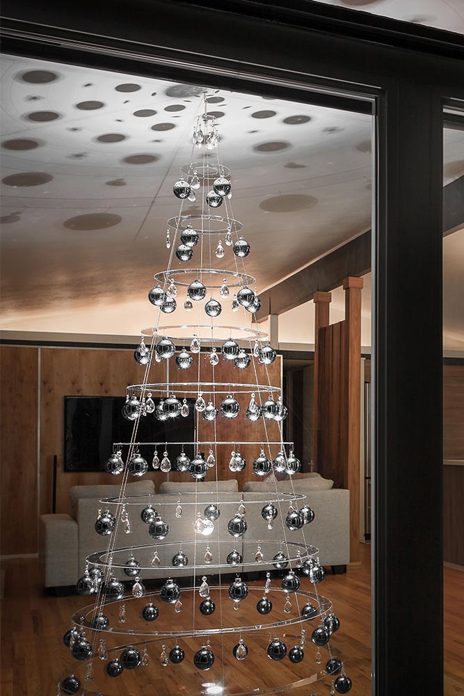 Clear Christmas Tree - Modern Christmas Trees